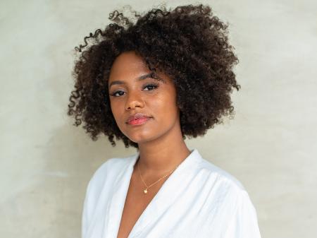 Jéssica Ellen chora ao falar sobre personagem de 'Amor de Mãe' em ...